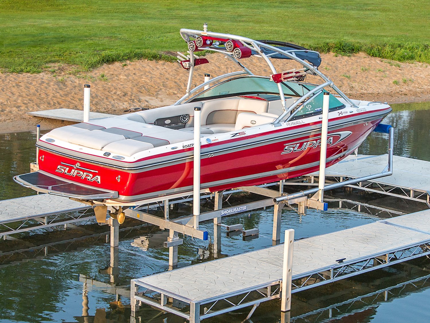 Boat Lift Guide Posts: PVC Boat Lift Guide Ons | ShoreMaster