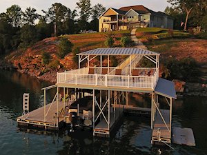 Floating Dock: Floating Dock Systems for Boats | ShoreMaster